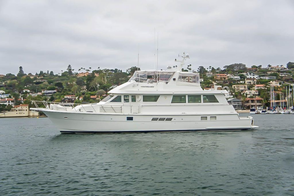 70 ft 1993 Hatteras Cockpit Motor Yacht Boats for sale | Kusler Yachts ...