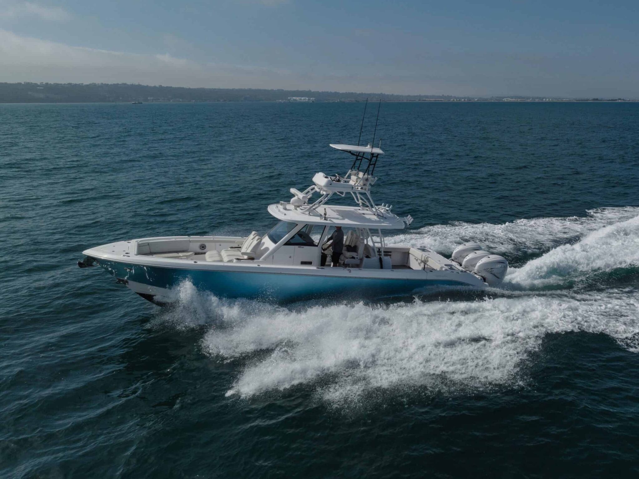 Navigating the Landscape of the Large Center Console Fishing Boats ...