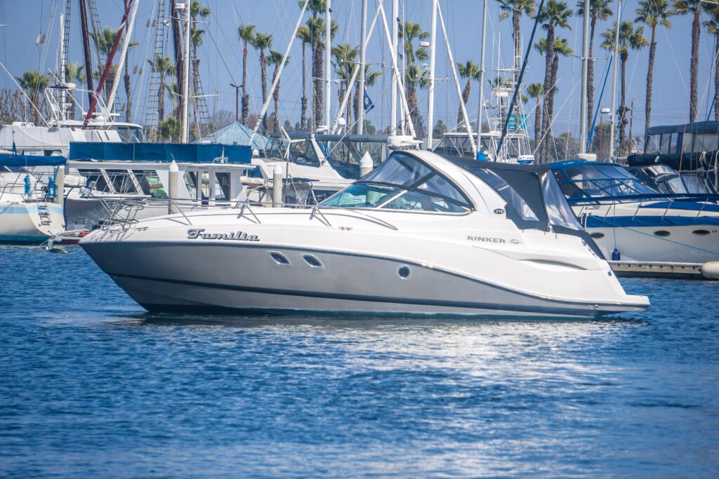 31 ft 2012 Rinker 310 Express Cruiser Boats for sale | Kusler Yachts ...